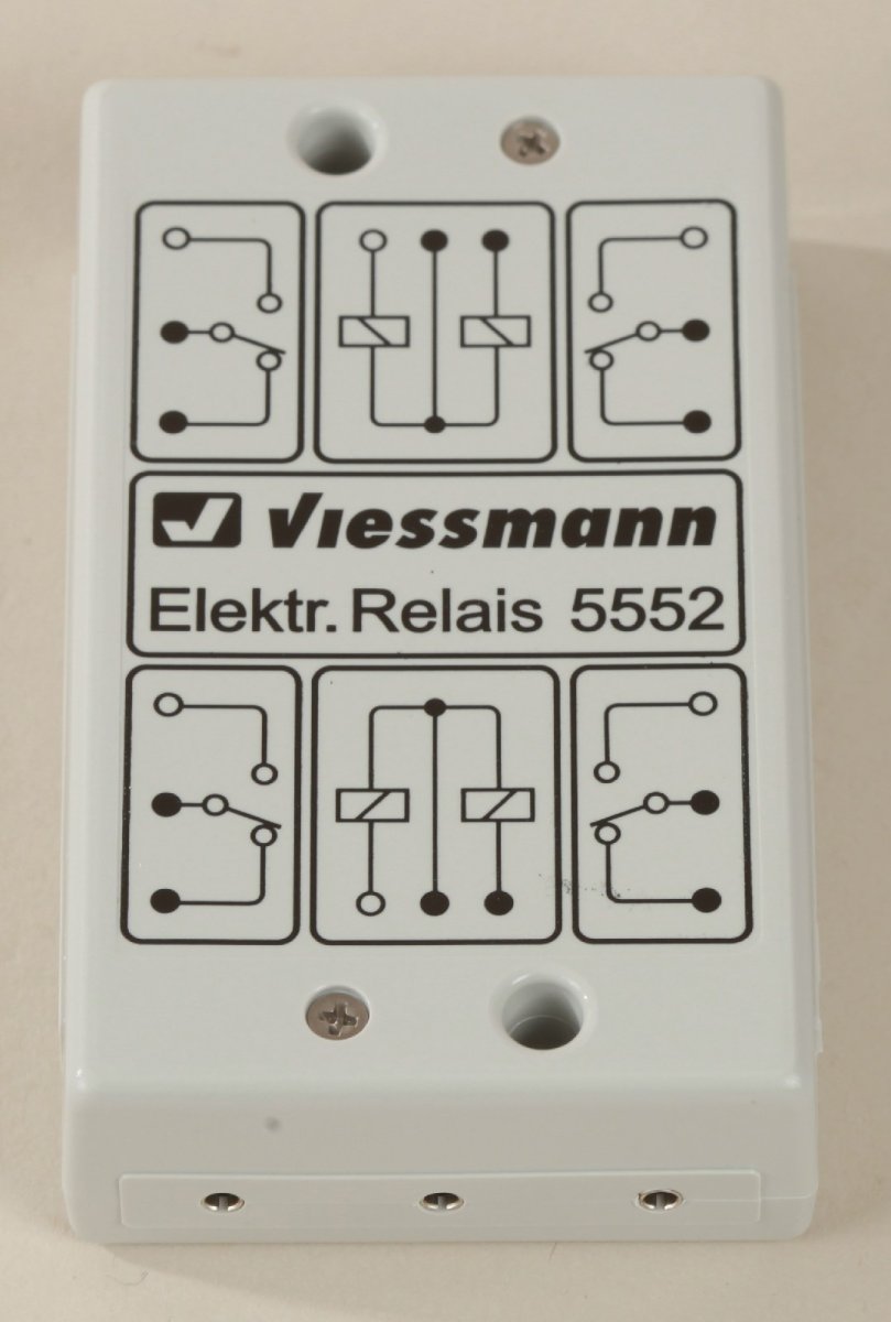 Viessmann 5552 Elektronisches Relais 2 x 2UM, 36,50
