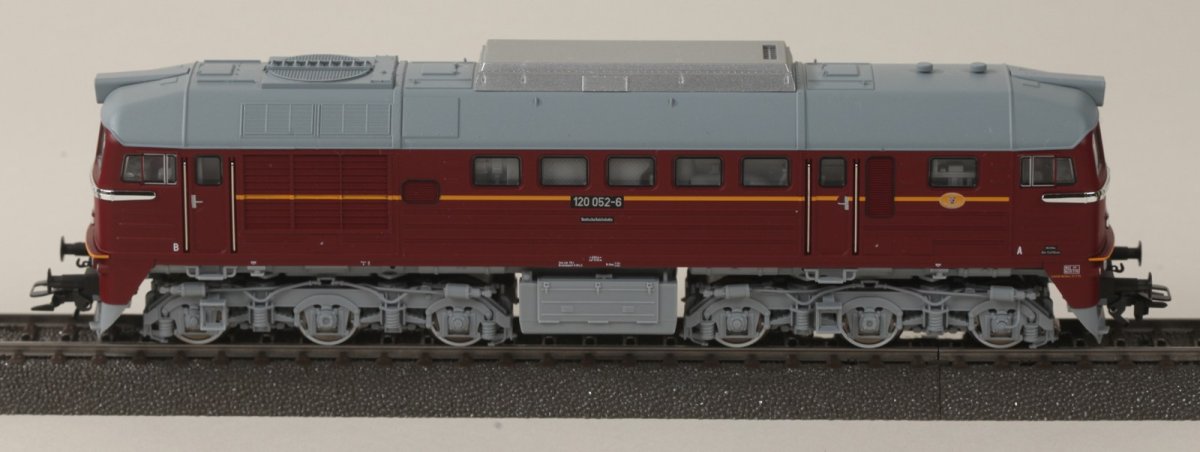 Märklin 39200 Diesellok BR 120 DR, Ep. IV, 399,00